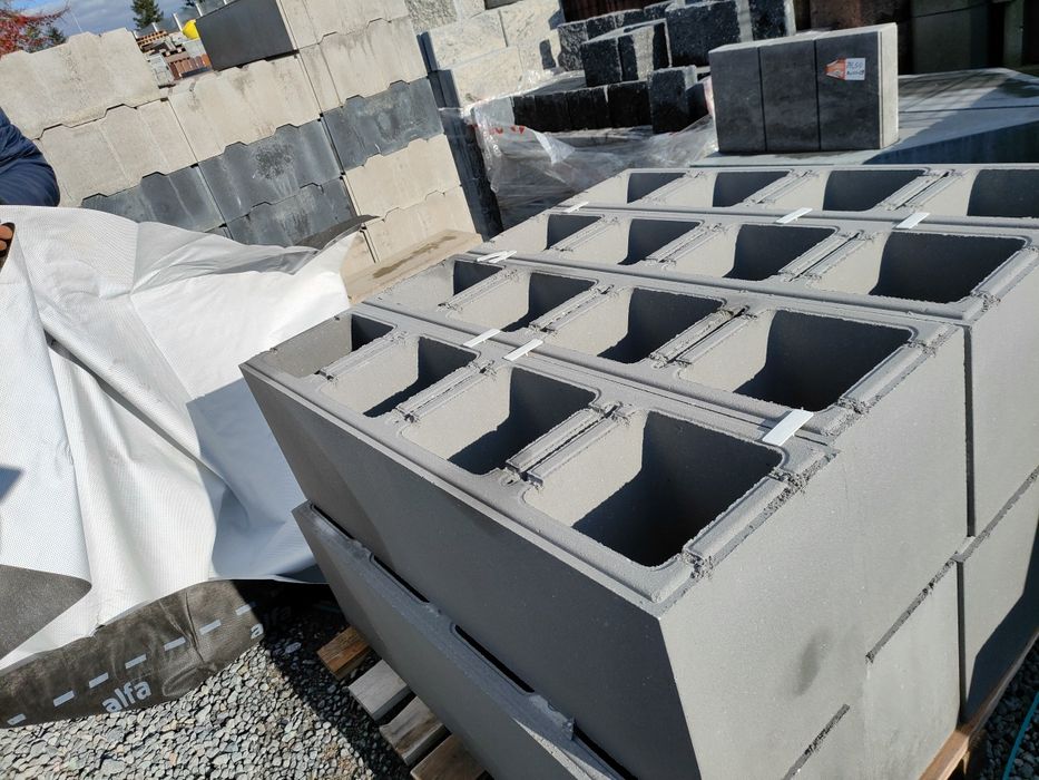 Ogrodzenie pustak ogrodzeniowy 100*30x25 mur płot Kraków Bieńczyce • OLX.pl