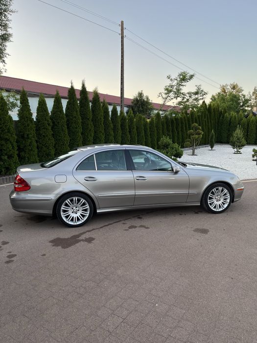 Mercedes e klasa w211 E500 4matic Karczewie • OLX.pl