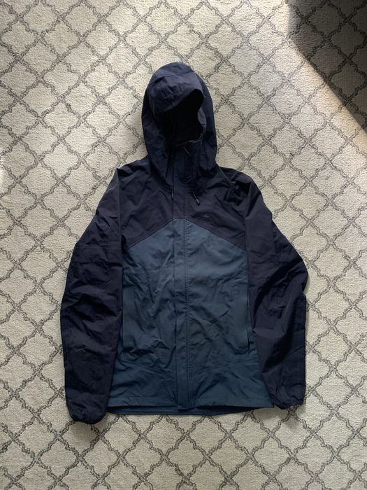 Вітровка QUECHUA Waterproof: 600 грн. - Вітровки Петриків на Olx