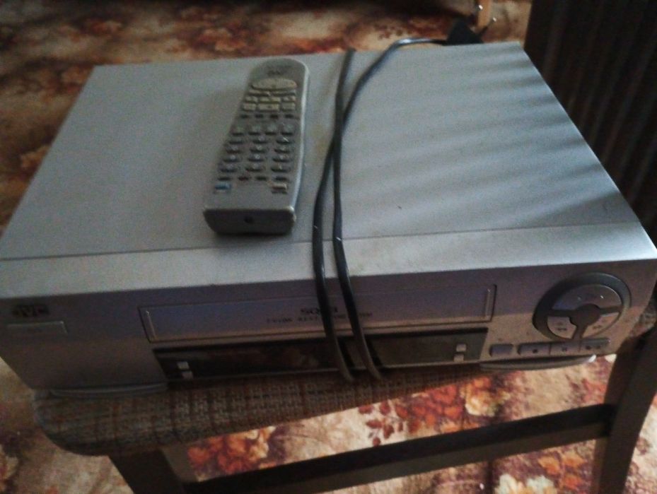 Odtwarzacz VHS JVC Żerków • OLX.pl