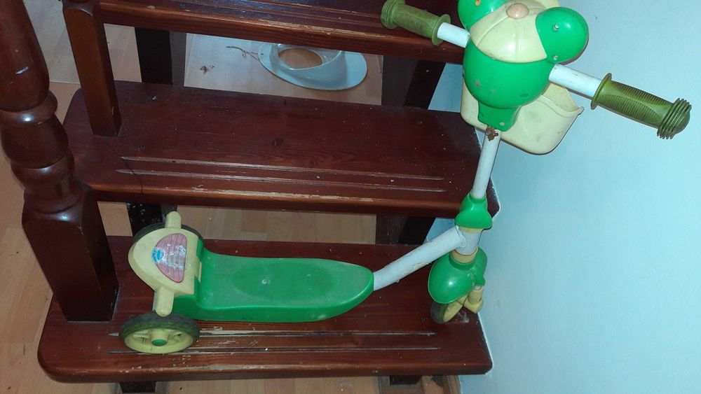 Biurko stan bdb, fotel biurowy, ława półka połysk, sofa Jysk Kraków ...