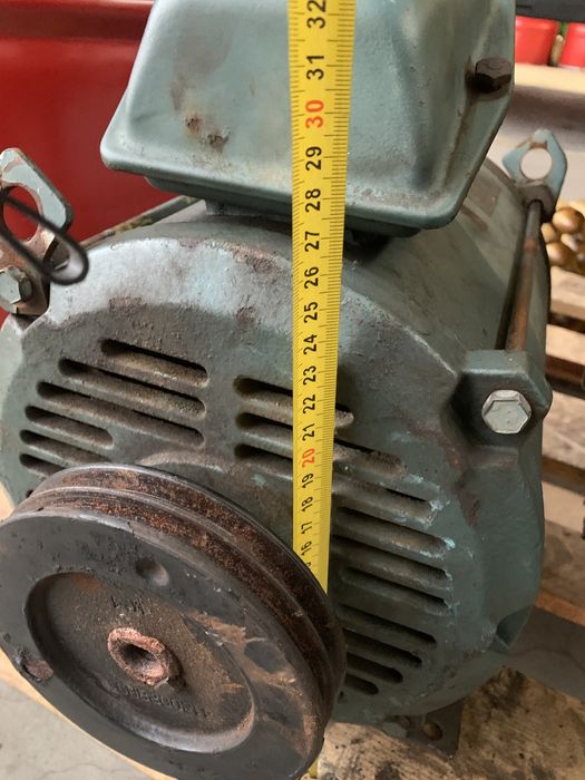 Silnik elektryczny 3 fazowy 4.5-5.5kW Głogoczów • OLX.pl