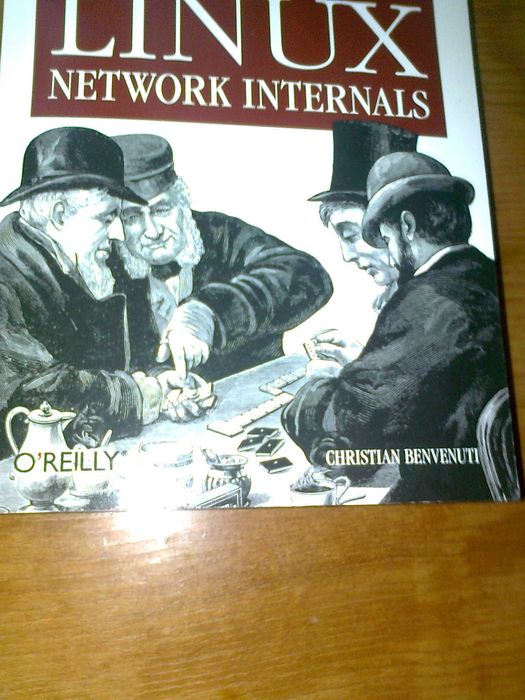 Understanding Linux Network Internals: Guided Tour by Benvenuti: 2 000 ...