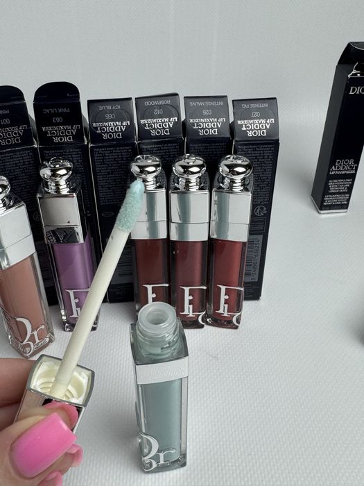 Блиск Dior Maximizer 001 , 063 , 065 , 012 , 026 , 027: 680 грн ...