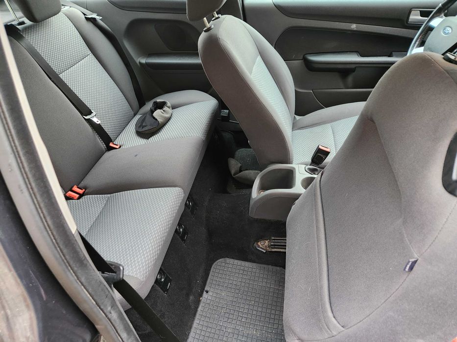 Ford Focus II 1.6 16V Kobierzyce • OLX.pl