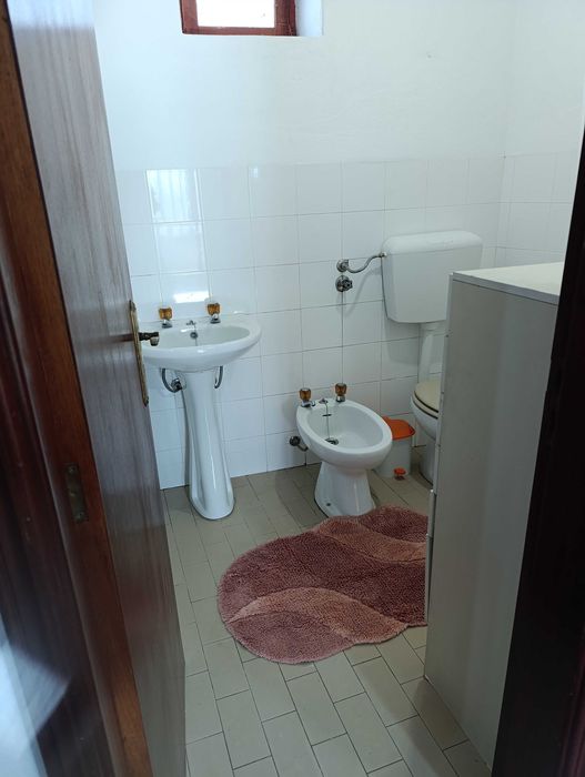 Arrendo Moradia T2 Chão de Couce/Ansião Penela • OLX.pt