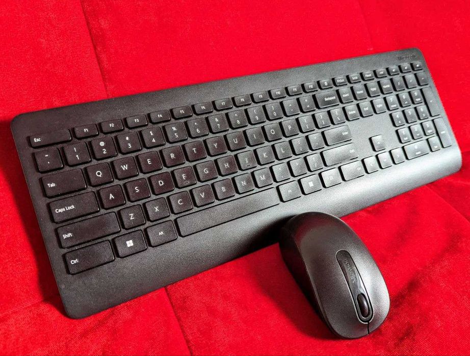 Бездротова клавіатура та миша Microsoft (Модель 1737 та 1738): 550 грн ...