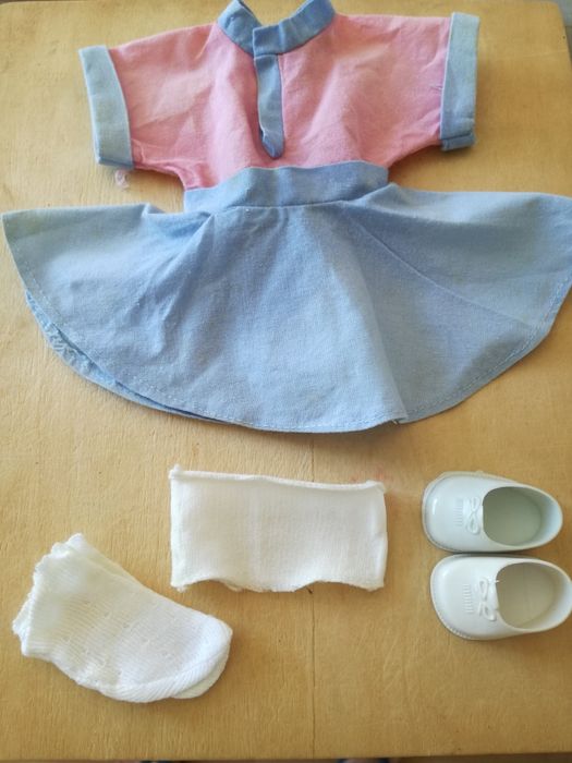 Barbie Hollywood Mac McDonald's + Roupa de boneca antiga Arroios • OLX ...