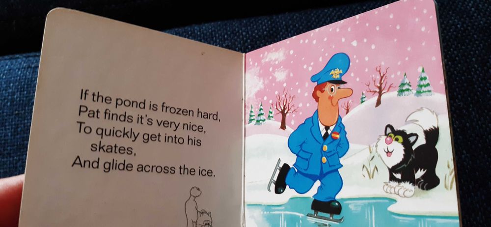Stara książeczka angielska dla dzieci postman pat in winter Bytom • OLX.pl