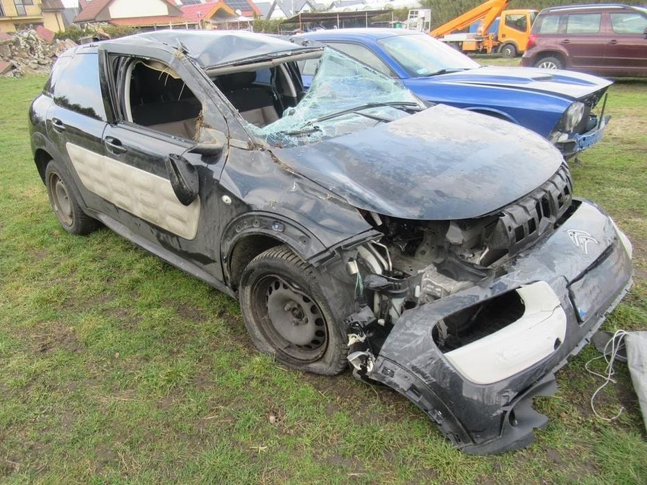 C4 Cactus 2015 1,6 HDI po dachowaniu Stargard • OLX.pl