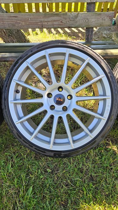 Koła TEC ASA AS2 19" 8,5J ET35 5x112 z oponami 225/35/19 OZ Racing Orchowo • OLX.pl