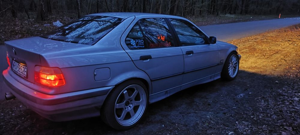 BMW E36 sedan 5.0 V8 M113 Radom • OLX.pl