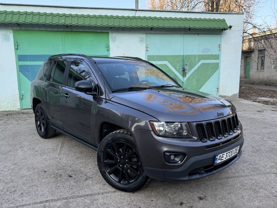 Jeep Compas 2015 2.0 газ/бензин: 9 400 $ - Jeep Новомосковськ на Olx