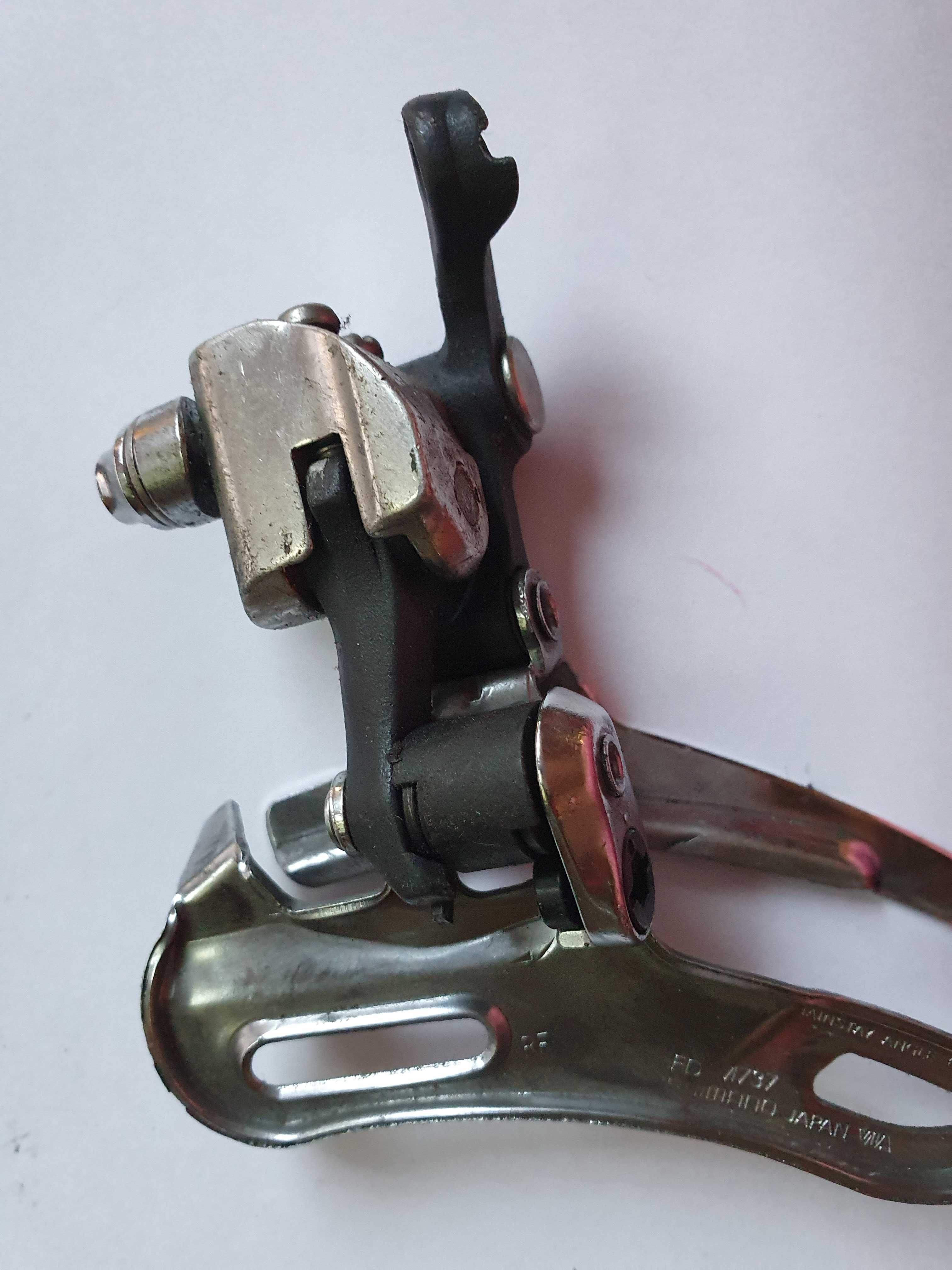 Używana przerzutka przednia Shimano Deore XT. Pod 3 blaty. Wrocław ... Używana przerzutka przednia Shimano Deore XT. Pod 3 blaty. Wrocław ...