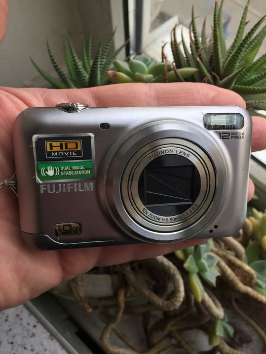 Цифровой фотоаппарат Fujifilm FinePix JZ: 1 200 грн. - Цифрові ...