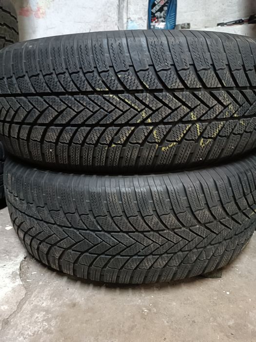 Opony Zimowe 265 60 R18 Bridgestone. w65 Boguszów-Gorce • OLX.pl