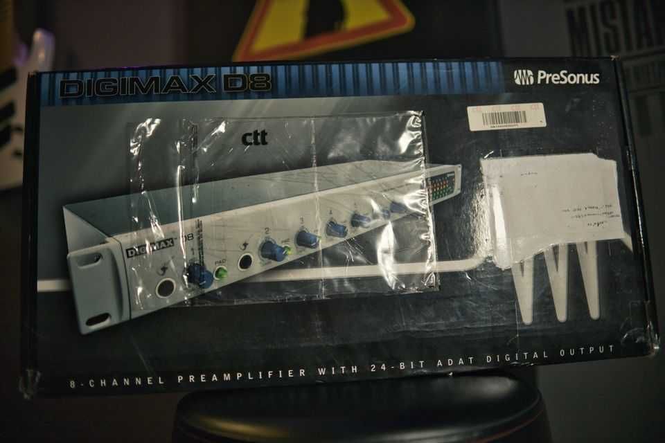 Presonus DigiMax D8 (pré-amplificador de microfone 8 vias ADAT) Ribeira ...