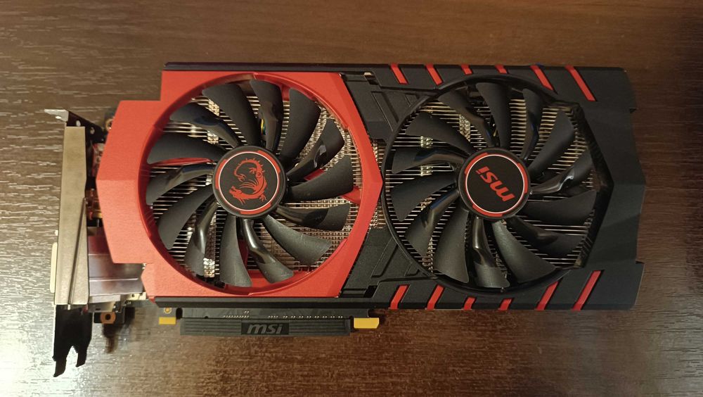 Видеокарты: GeForce GTX 950 GAMING 2G + Sapphire NITRO+ RX 580 4G G5: 2 ...
