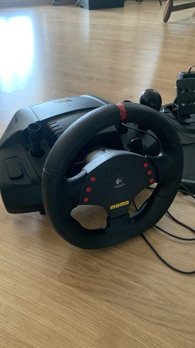 Logitech momo, кермо: 1 800 грн. - Аксесуари Угорники на Olx