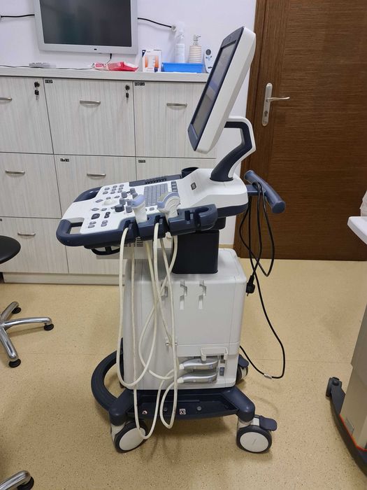 USG GE LOGIC V5 + 2 głowice KRAKÓW Kraków Bieżanów-Prokocim • OLX.pl