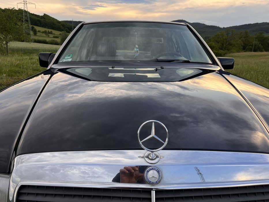 Mercedes w 124 2,2 benzyna ,Klasyk w automacie Lubomin • OLX.pl