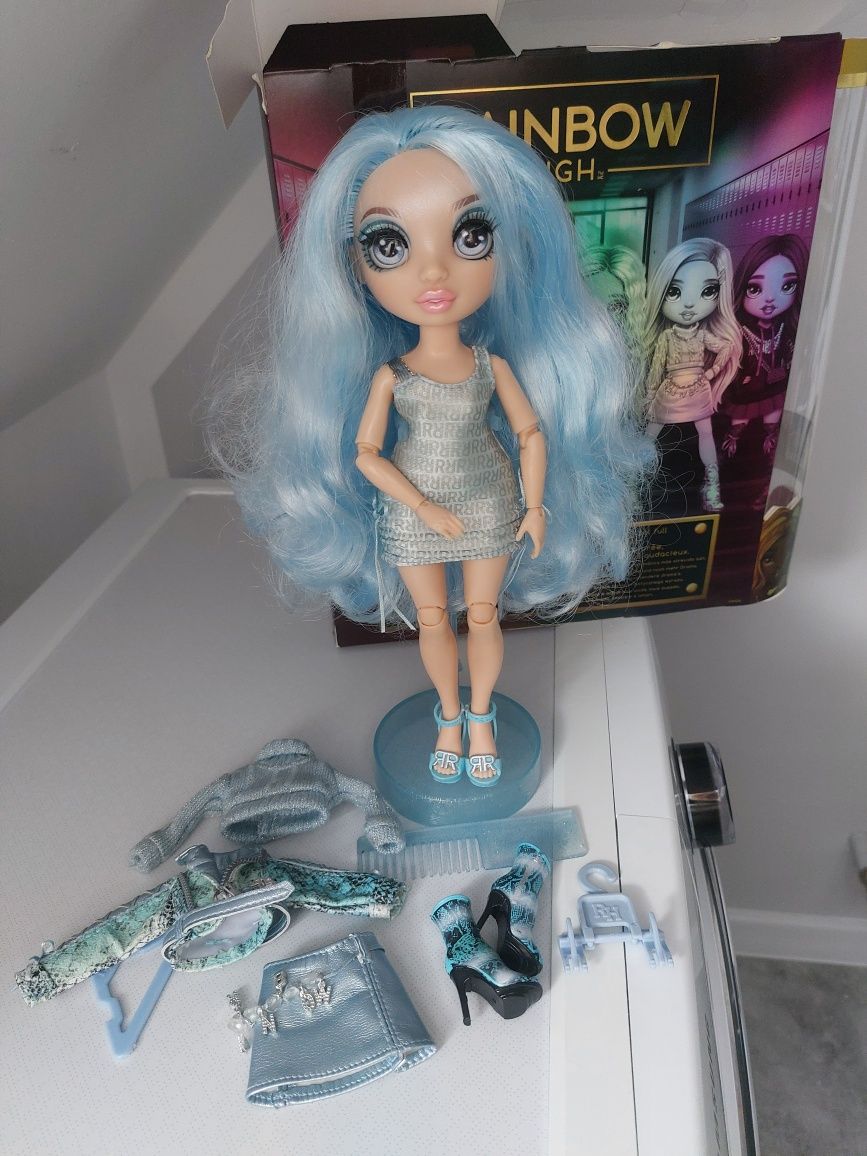 Lalka Rainbow High Krystal Bailey Violet SERIA 2 Nowy Dwór • OLX.pl Lalka Rainbow High Krystal Bailey Violet SERIA 2 Nowy Dwór • OLX.pl