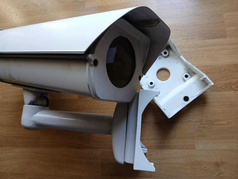 Kamera przemysłowa D-max DCC-581F Day & Night DSS Byczyna • OLX.pl