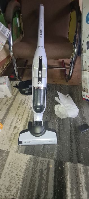 Bosch Odkurzacz akumulatorowy Skawica • OLX.pl