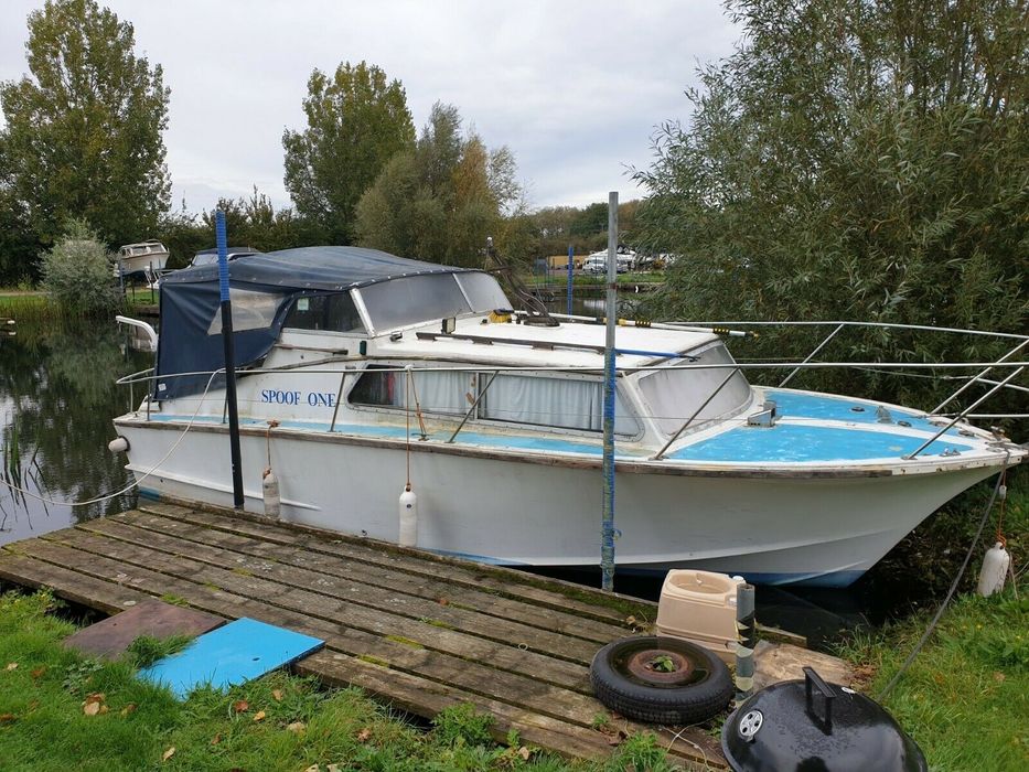 Jacht motorowodny CLEOPATRA 700 7m cruiser bmw Marine b190 houseboad ...
