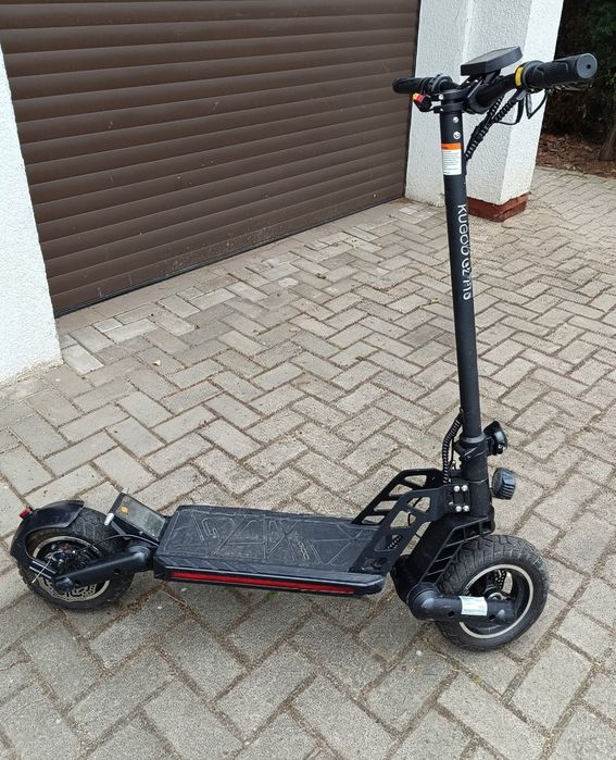 Hulajnoga elektryczna KUGOO G2 Pro 800W 13Ah 10" 45km/h 50KM czarna Mierzyn • OLX.pl