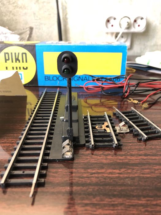 Светофор и автоматическая стрелка Pico Roco GDR: 499 грн. - Залізниці ...