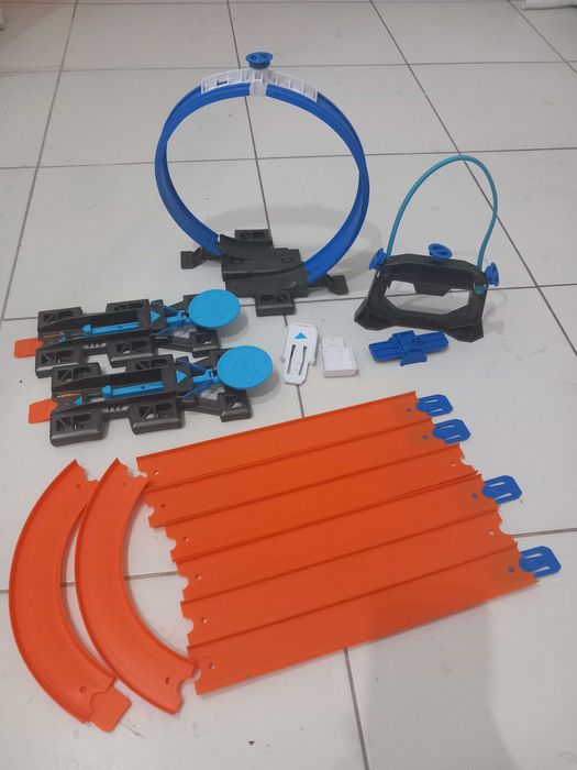 Zabawka Hot Wheels track builder starter set TB8 Rabowice • OLX.pl