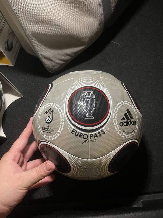 Мяч Europass Gloria final ball 2008: 19 000 грн. - Футбол Київ на Olx
