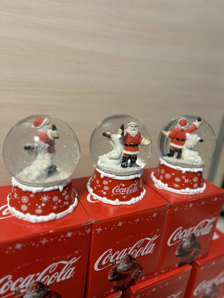 Снігова куля Coca Cola: 399 грн. - Інші товари для дому Київ на Olx