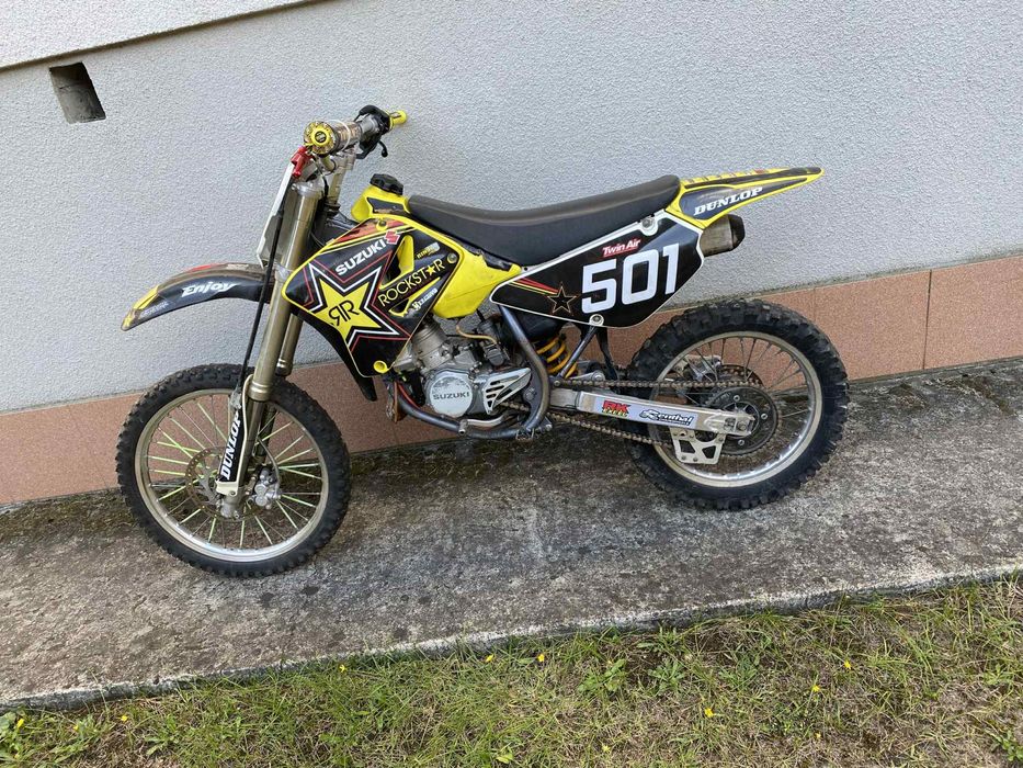 Suzuki RM 85 2T 16/19 Małkinia Górna-Przewóz • OLX.pl