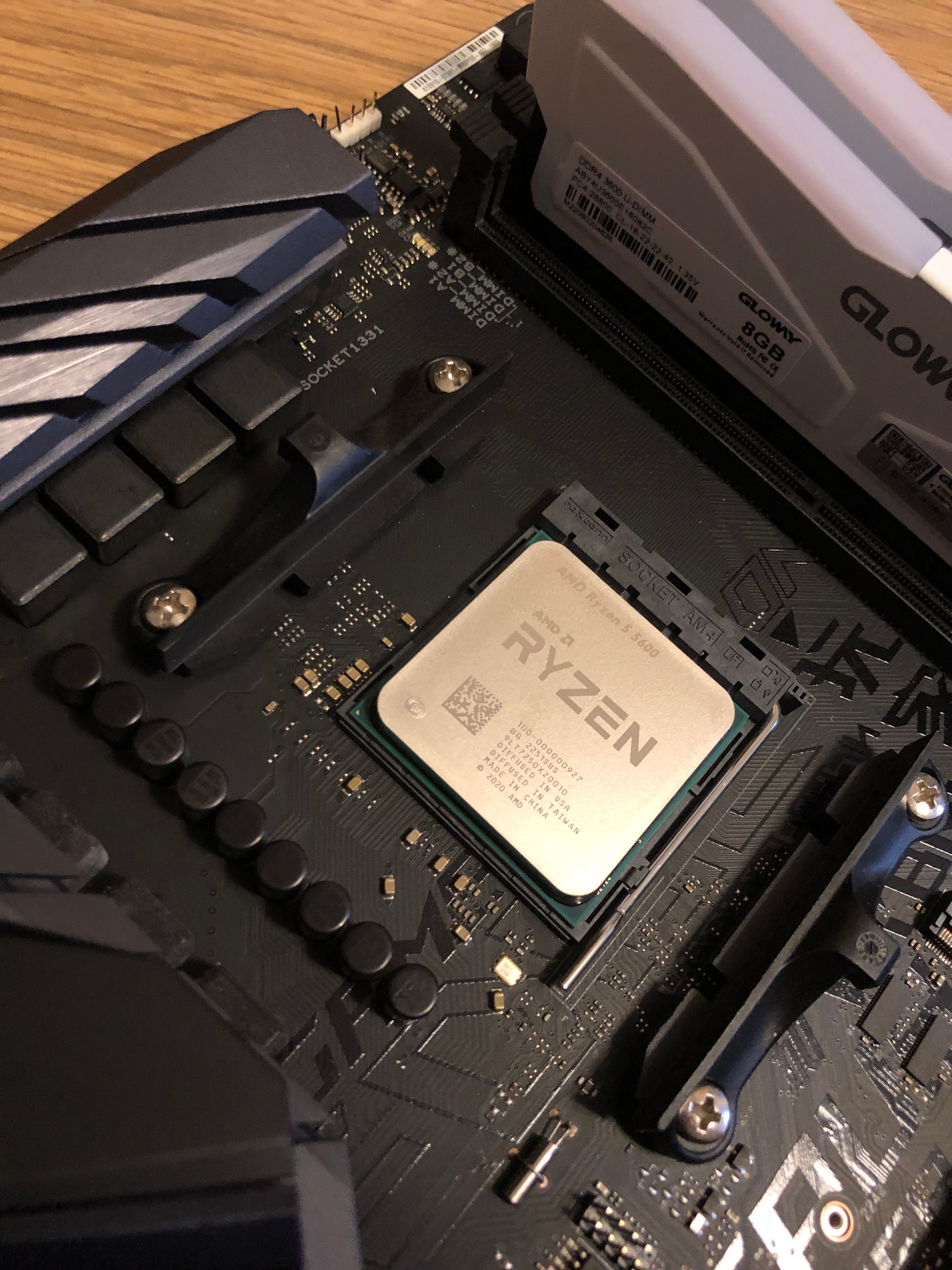 Процесор Ryzen 5 5600: 4 049 грн. - Комплектуючі та аксесуари Київ на Olx