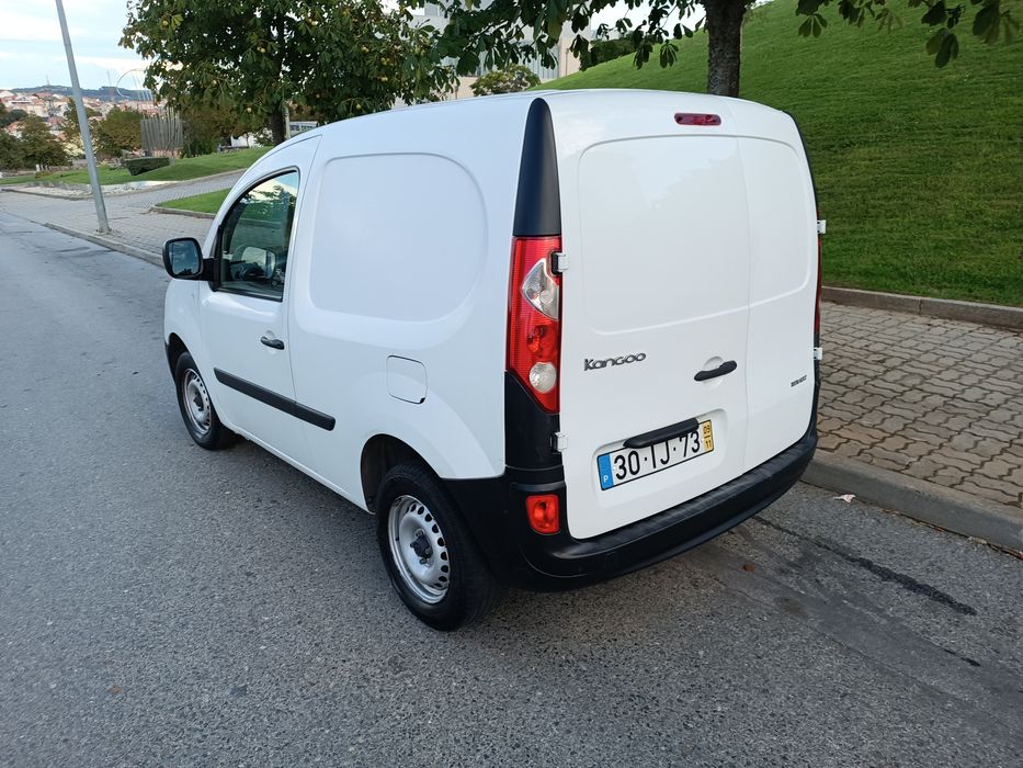 Renault Kangoo Compact Macedo de Cavaleiros • OLX Portugal