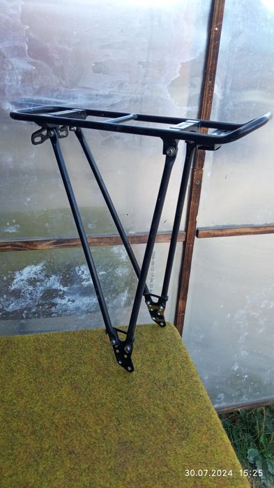 Вело багажник...: 600 грн. - Велоаксесуари Ромни на Olx