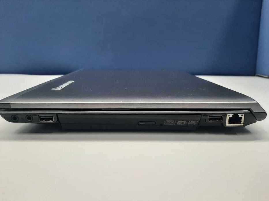 Ноутбук Lenovo IdeaPad V570: 5 000 грн. - Ноутбуки Київ на Olx