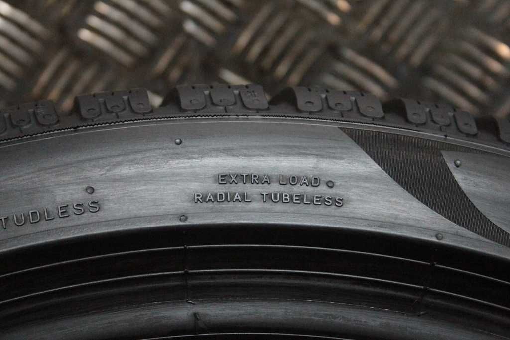 275/35/20 Pirelli P Zero Winter 275/35 R20 102W XL 2021r Ścinawa • OLX.pl