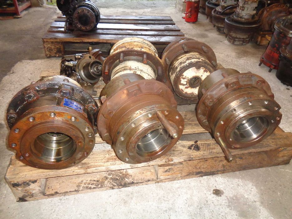 Zwolnica BREVINI RIDUTTORI CWD2050-M/CF-D wózek widłowy MANITOU MSI30 ...