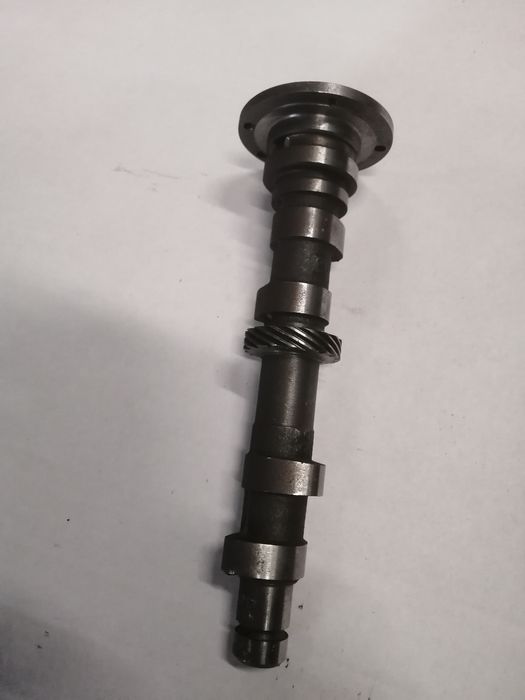 Fiat 126p wałek rozrządu na aparat nowy oryginalny FSM Wrocław ...