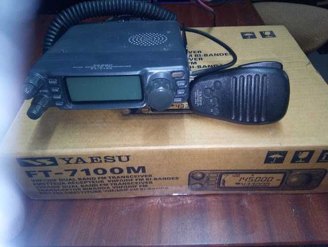 Radio YAESU FT-7100 M dual banda. Guarda • OLX.pt