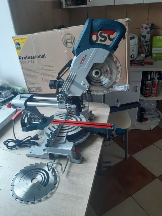 Pila ukośnica z posuwem Bosch GCM 80 SJ Mstów • OLX.pl