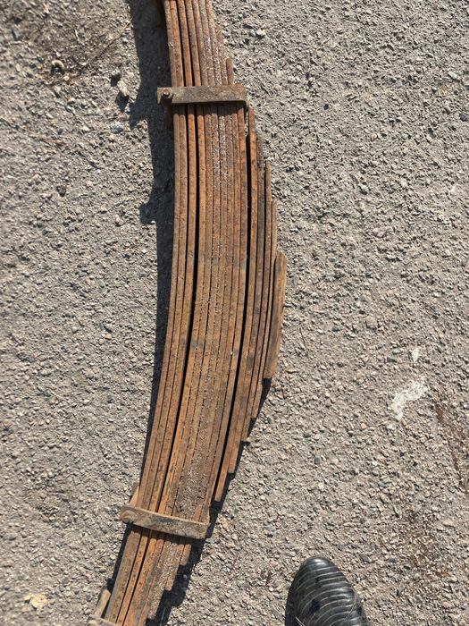 Задні ресори Зил 130: 8 000 грн. - Ресори та їхні складові Черкаси на Olx