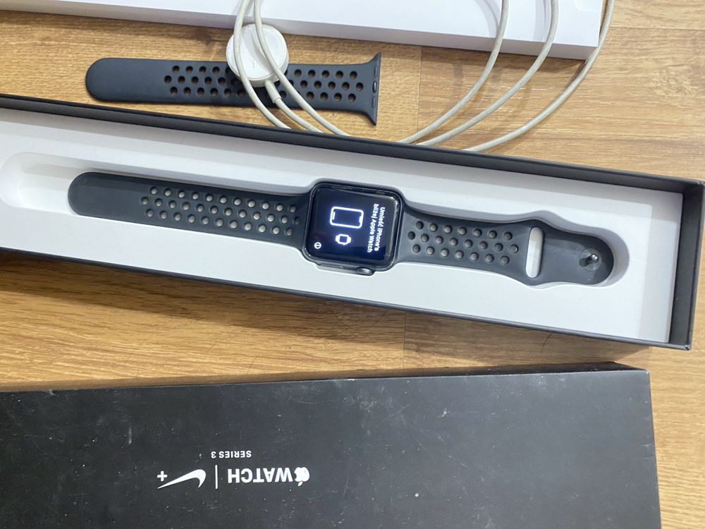 Apple watch 3 42mm nike store