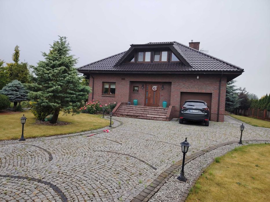 Sprzedam dom z ogrodem Kraśnica-Kolonia • OLX.pl