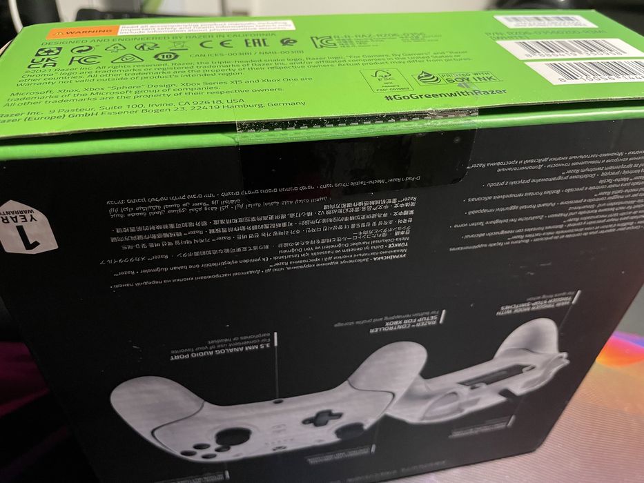 Comando Razer Wolverine v2 Alvalade • OLX Portugal