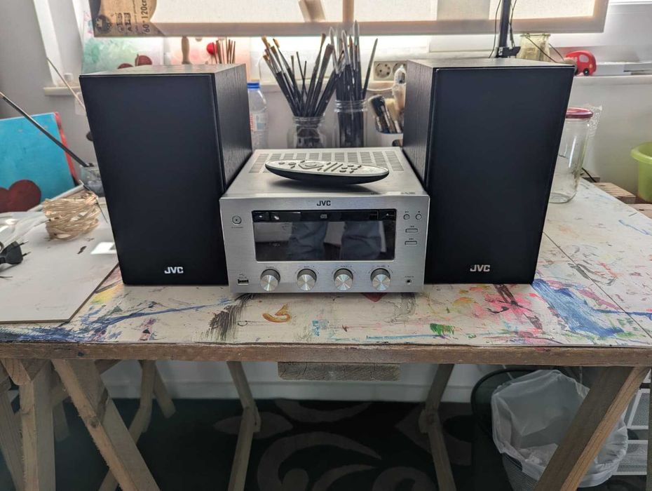 JVC UX-D150 – Micro Hi-Fi com Válvulas, Bluetooth, CD e USB São ...