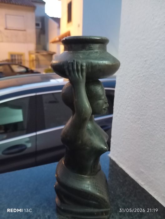 Estatueta Arte africana colecionadores Carcavelos E Parede • OLX.pt